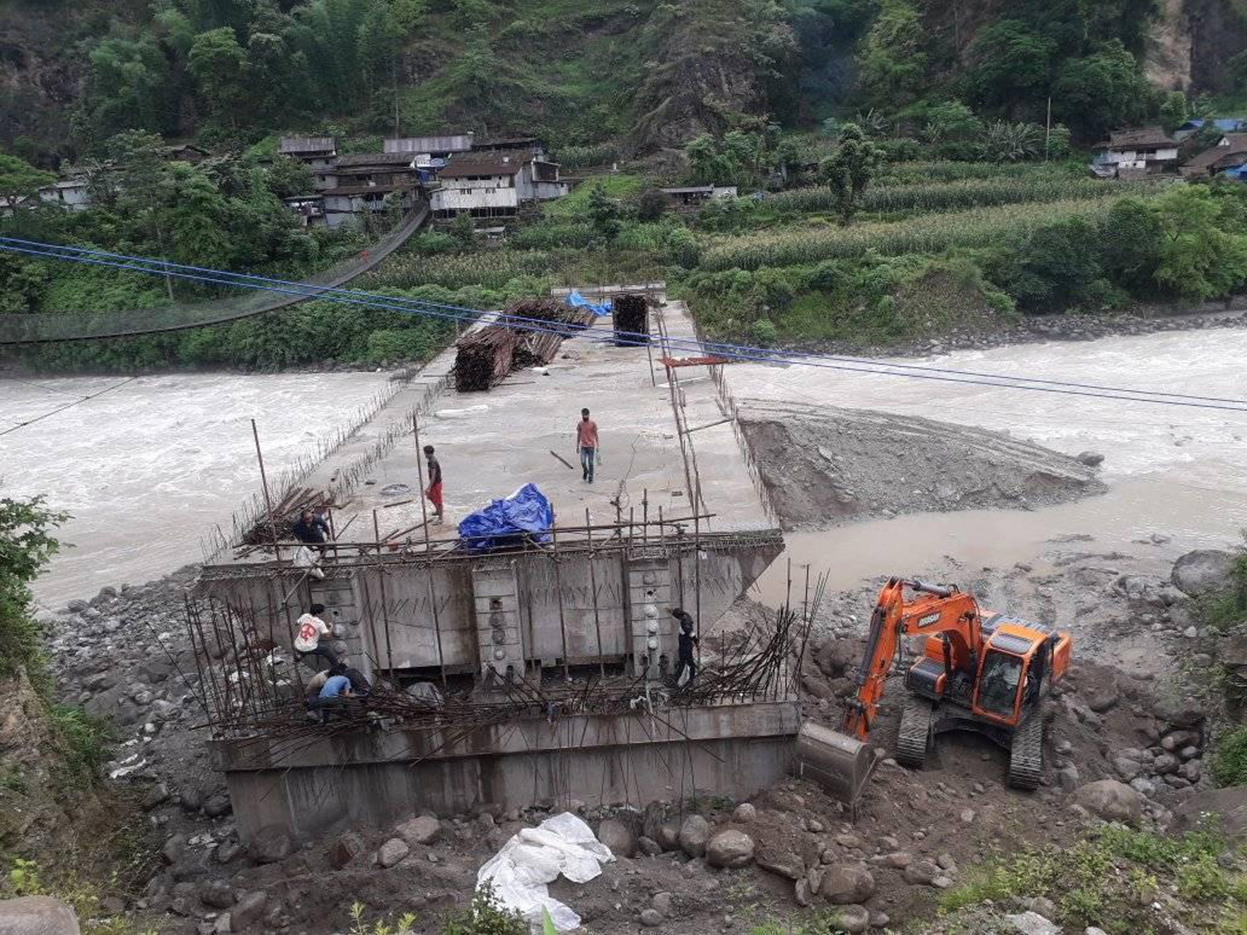 Dhading's remote Tipling connected with road - Everest Times - Online ...